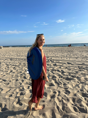 The Portable Changing Room - Convenient Privacy for Outdoor Adventures